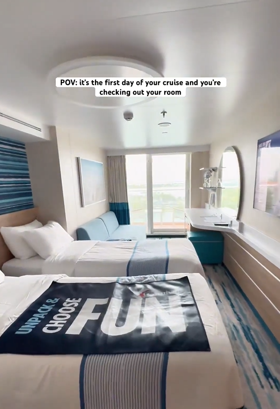 Cruise room first look: Checking out my cabin for the first time
