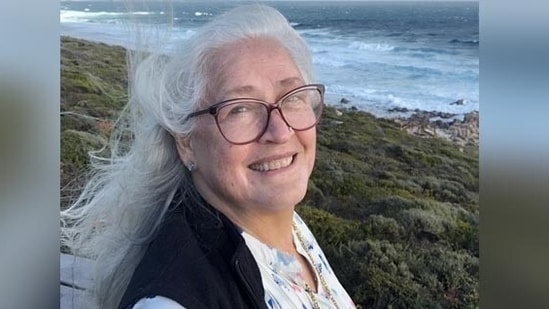 Stage 4 cancer fighter Nafisa Ali Sodhir resumes chemotherapy: Life is ...