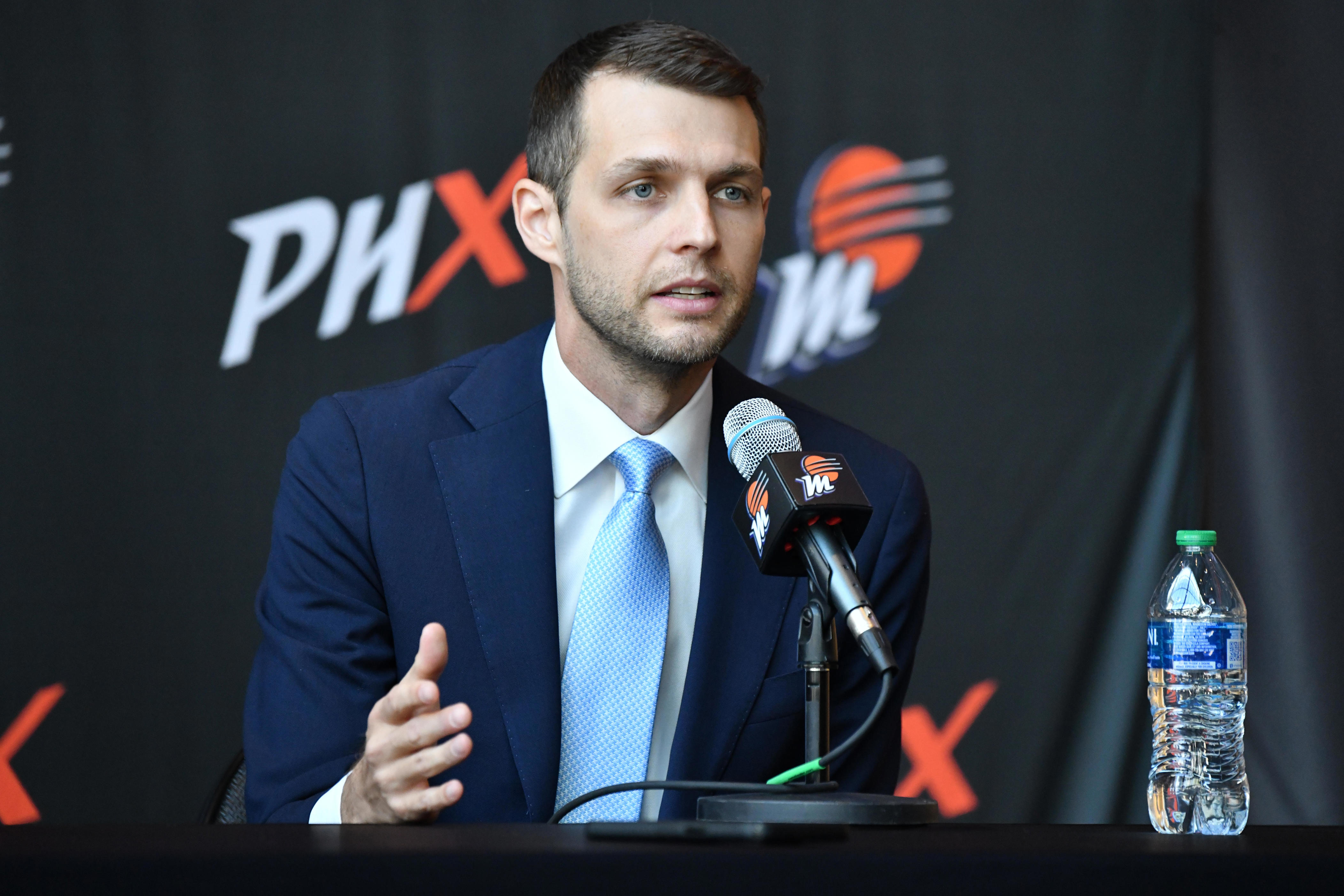 Nick U’Ren has earned a look from the Sixers