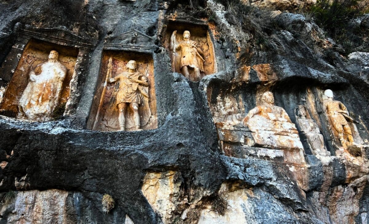 Archaeologists found a 10,000-year-old plaster technology near ...