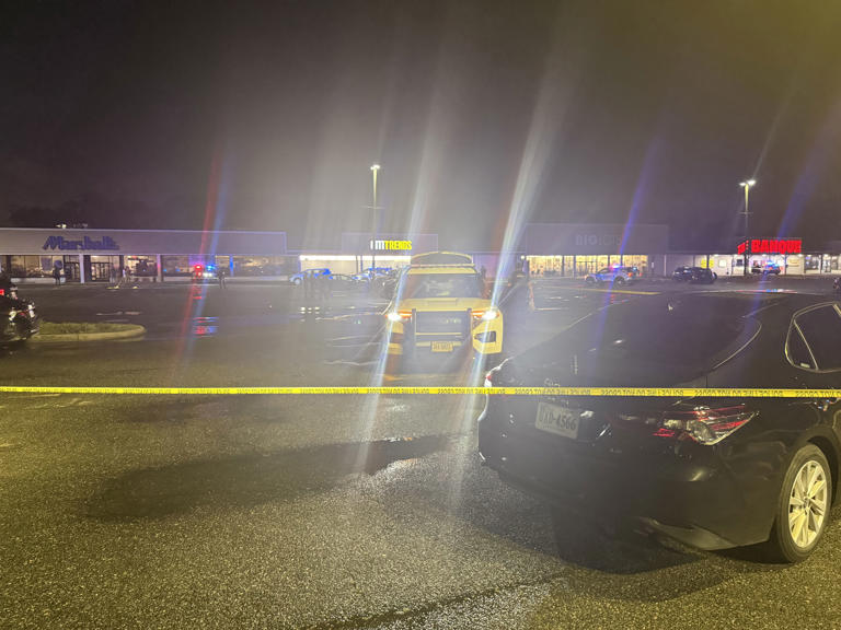 Officer shoots, kills man who tried to drag him with vehicle in ...