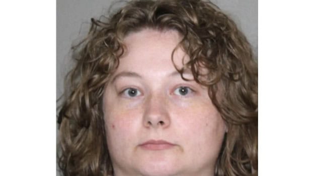 Texas art teacher arrested following grooming accusations and alleged ...