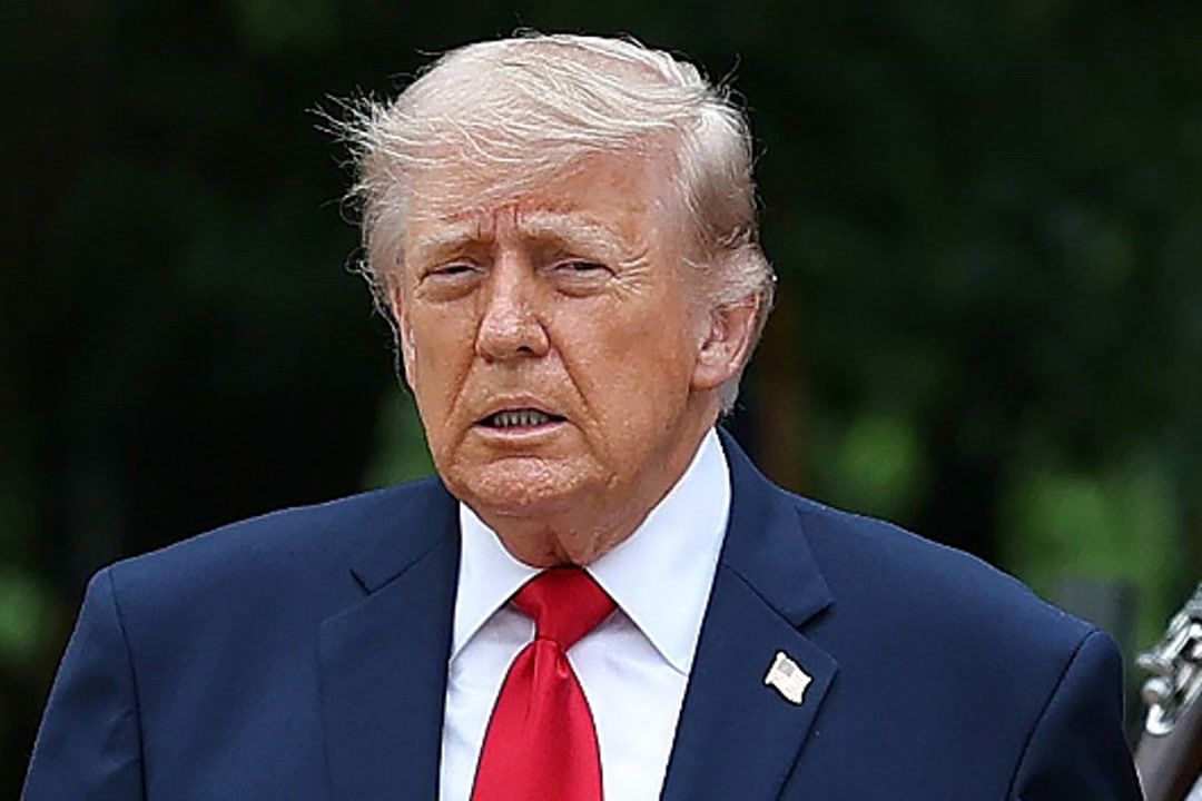 Trump's 'most beautiful' aide trolled as president is accused of ...