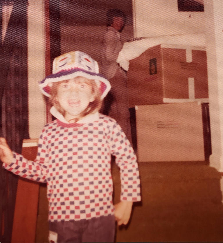 The 'Four Seasons' co-star Kerri Kenney-Silver had a role model—her dad ...