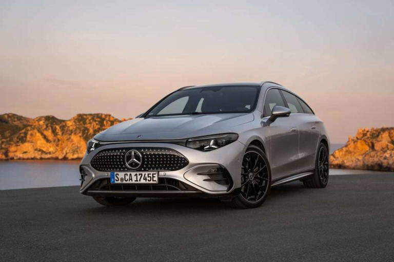 Mercedes CLA Shooting Brake EQ: test drive della station wagon ...