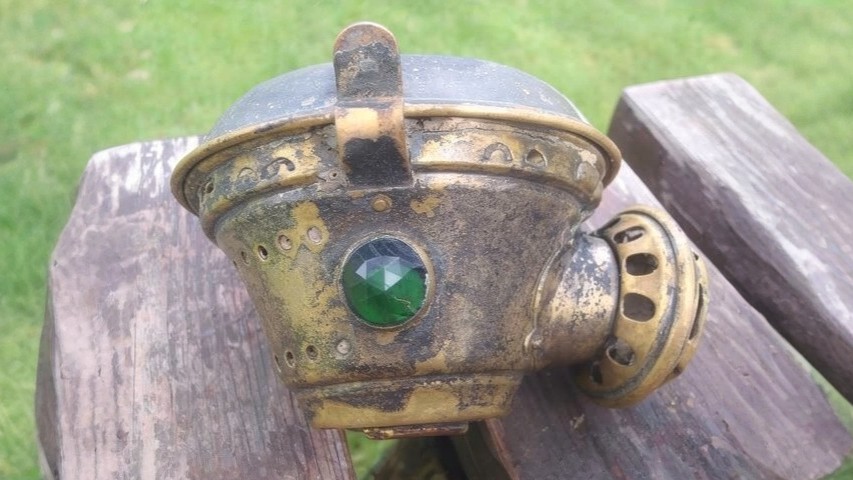 Mudlarking the River Thames London - a mystery object