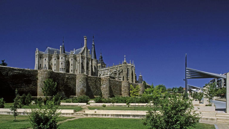 Las mantecadas de Astorga no son simples magdalenas leonesas: tienen ...