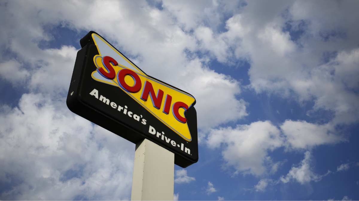 Sonic’s red, white, and blue slush is back for summer—with collectible cups