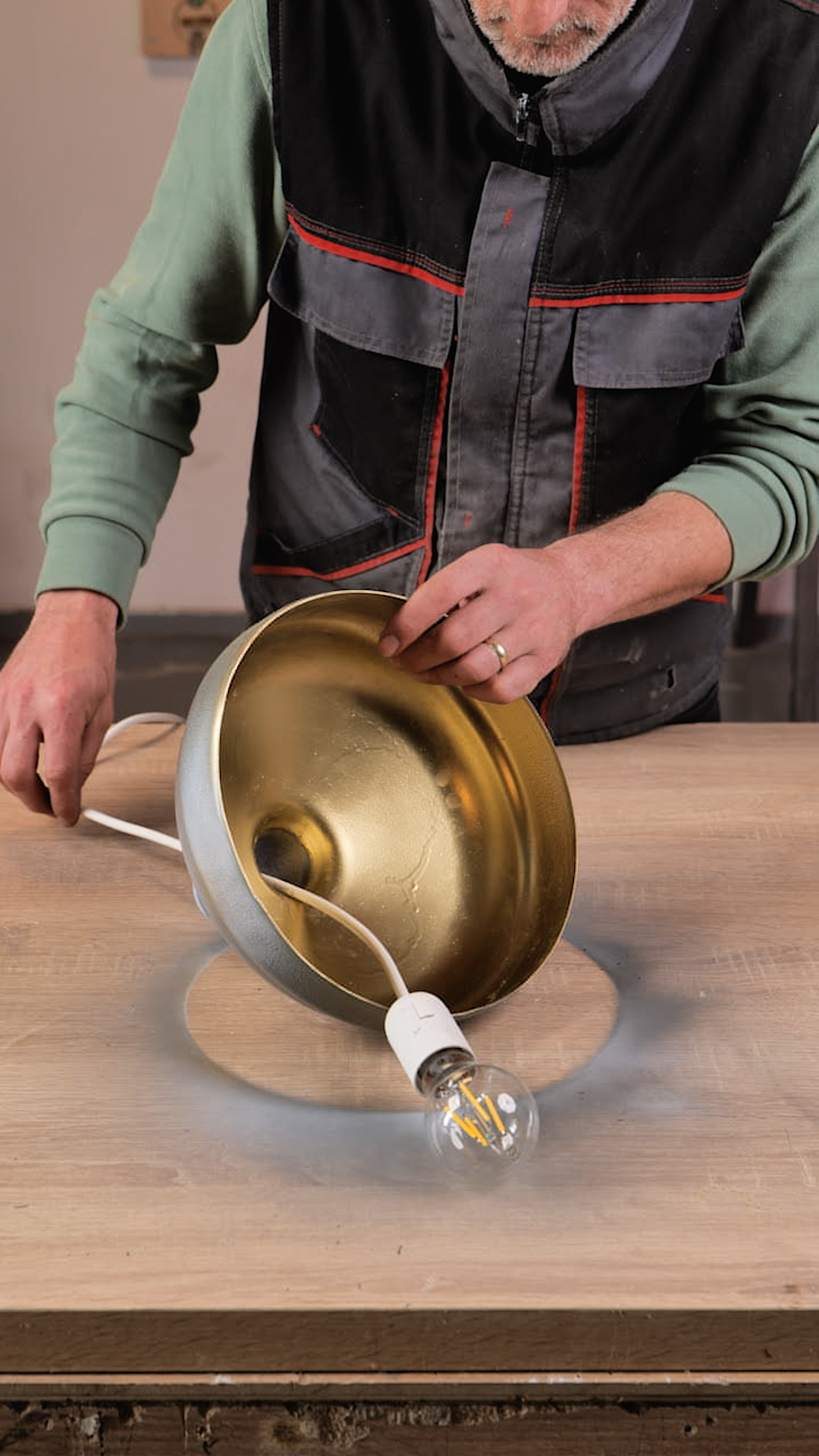 Eenvoudige doe-het-zelf lamp transformatie 🏠