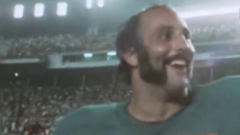 Miami Dolphins legend and Oakland native Manny Fernandez dies at 79