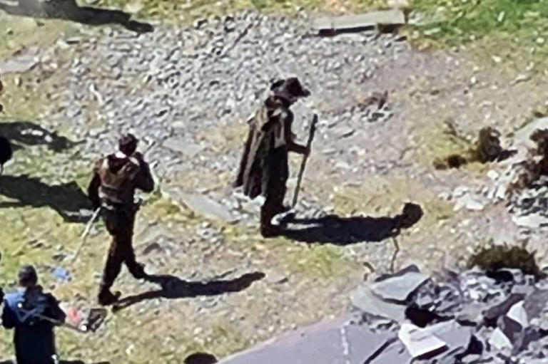 Elden ring of steel at famous Gwynedd quarry as actors don armour in ...