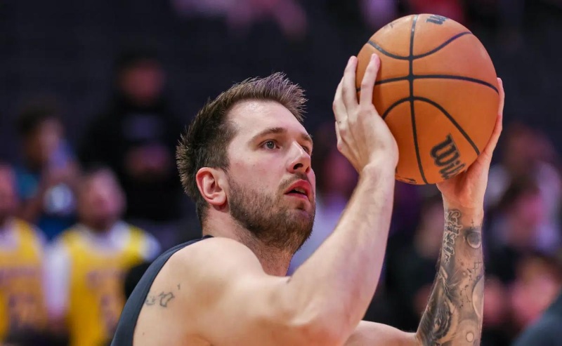 Lakers preparing stunning Luka Doncic-Kyrie Irving reunion if LeBron ...