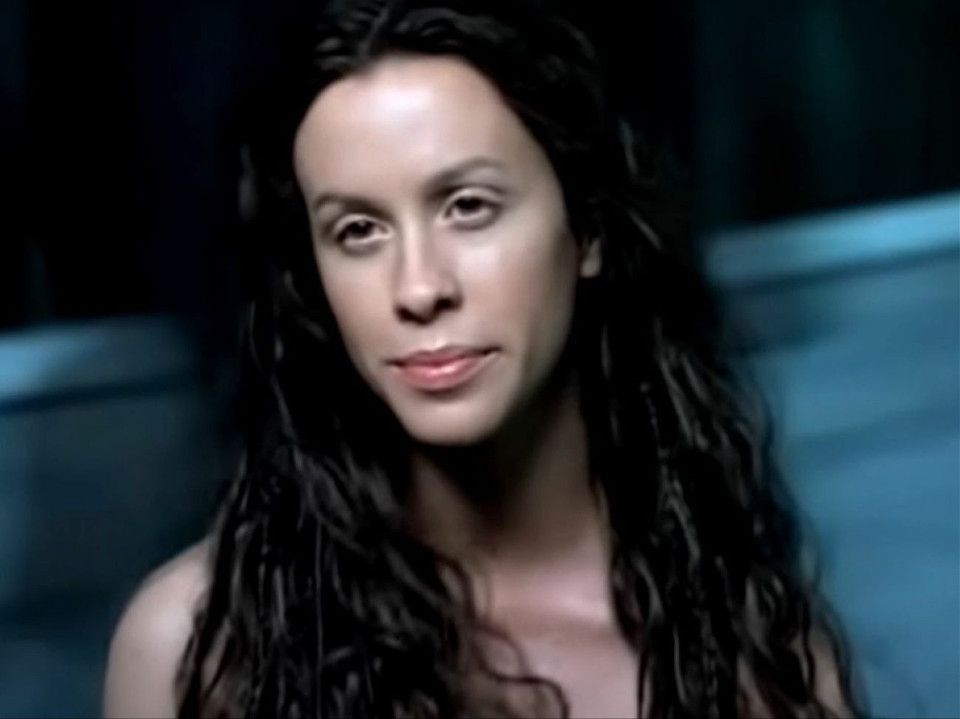 Tak wygląda teraz Alanis Morissette. Wokalistka wkrótce skończy 52 lata ...