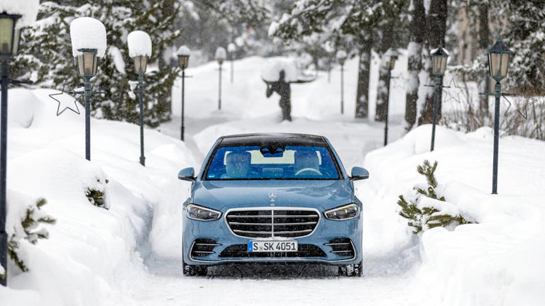 2025 Mercedes-Benz S-Class