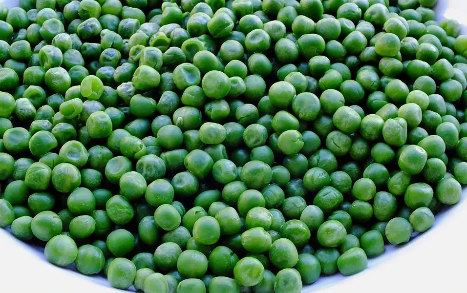 Frozen peas dispute sparks online debate over respect in marriage