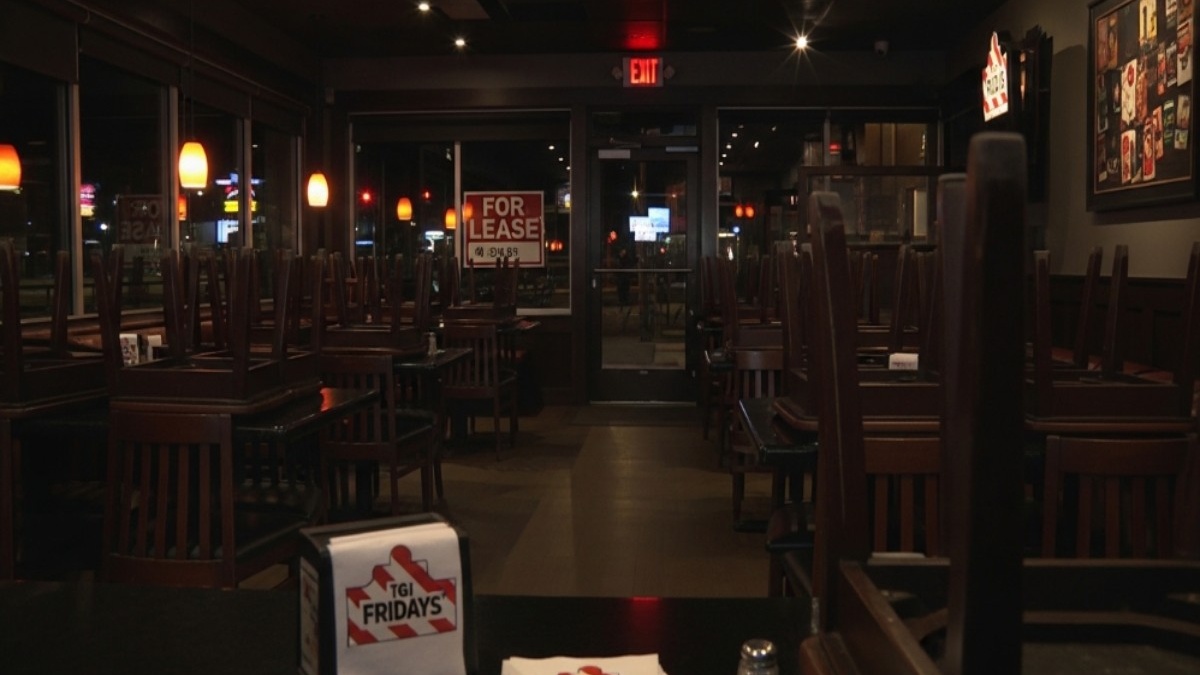 Why 7 popular restaurant chains are shuttering locations across America