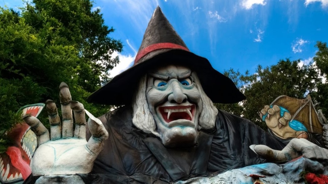 We snuck into a 10-year-abandoned Disneyland - then found something ...