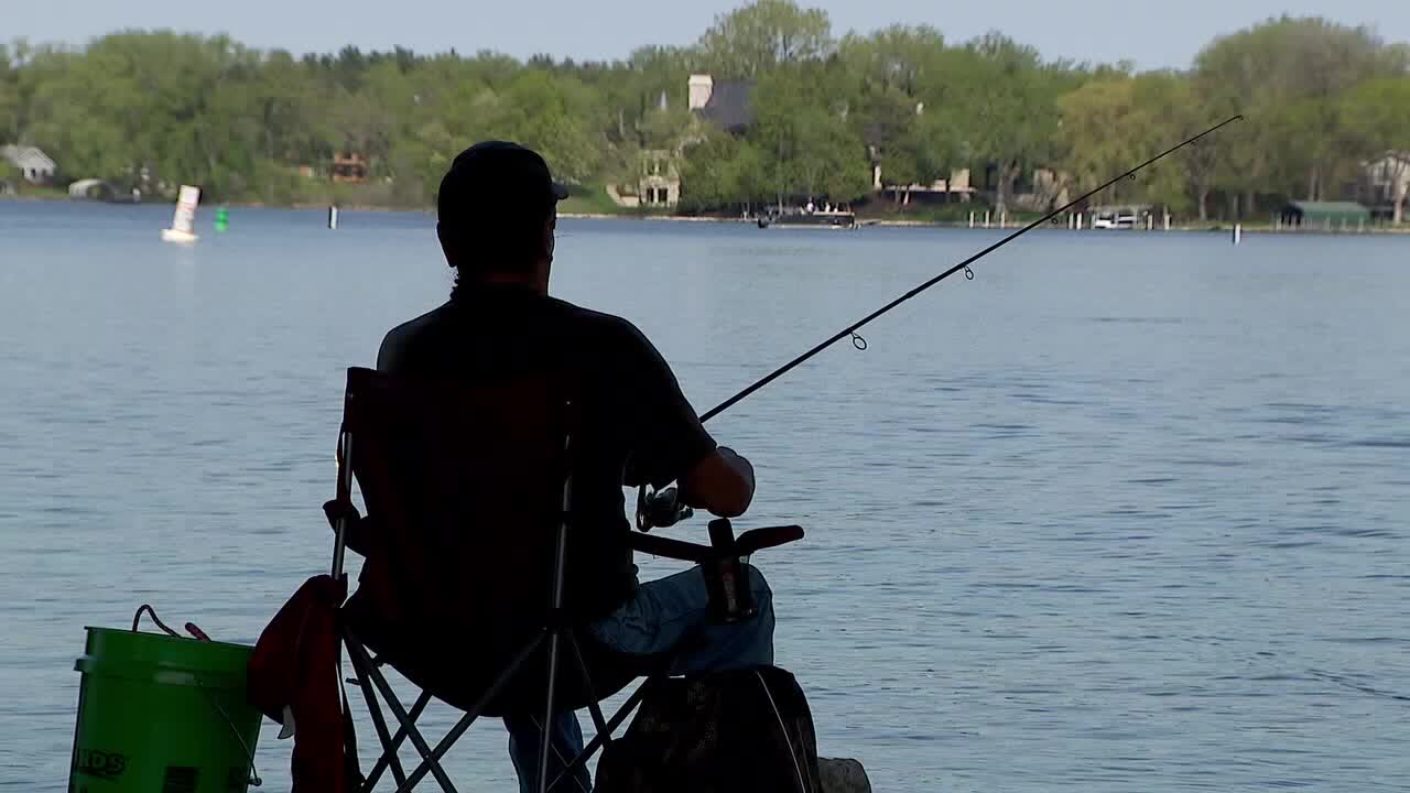 Minnesota DNR electronic licensing system for fishing, hunting set to ...