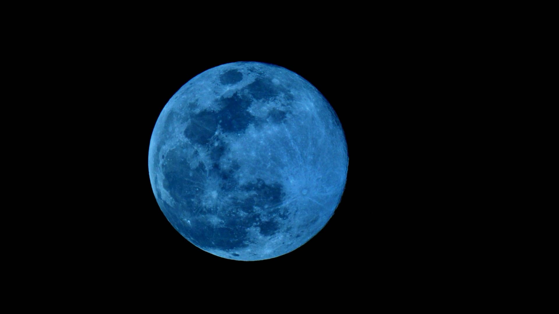 May’s rare blue moon: How you can see it