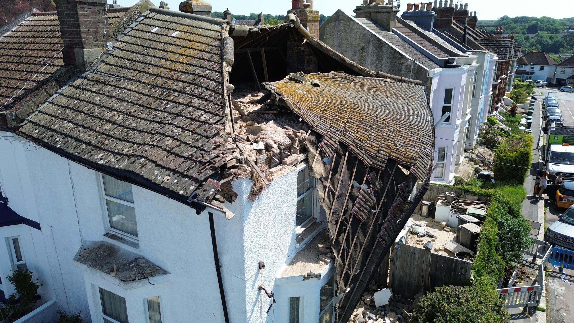 Hastings roof collapse latest: Structural engineer to assess damaged ...