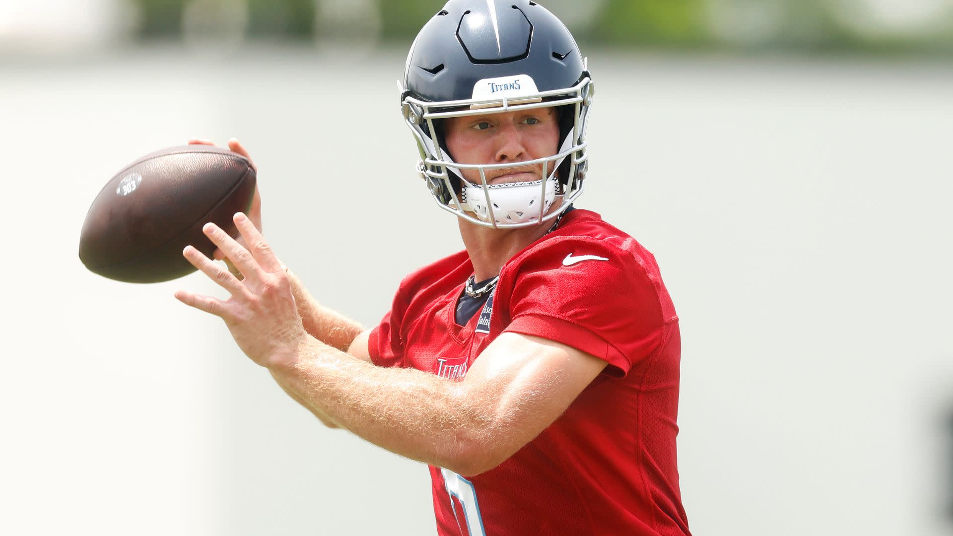 Tennessee Titans QB Will Levis' mom says hackers stole private video ...