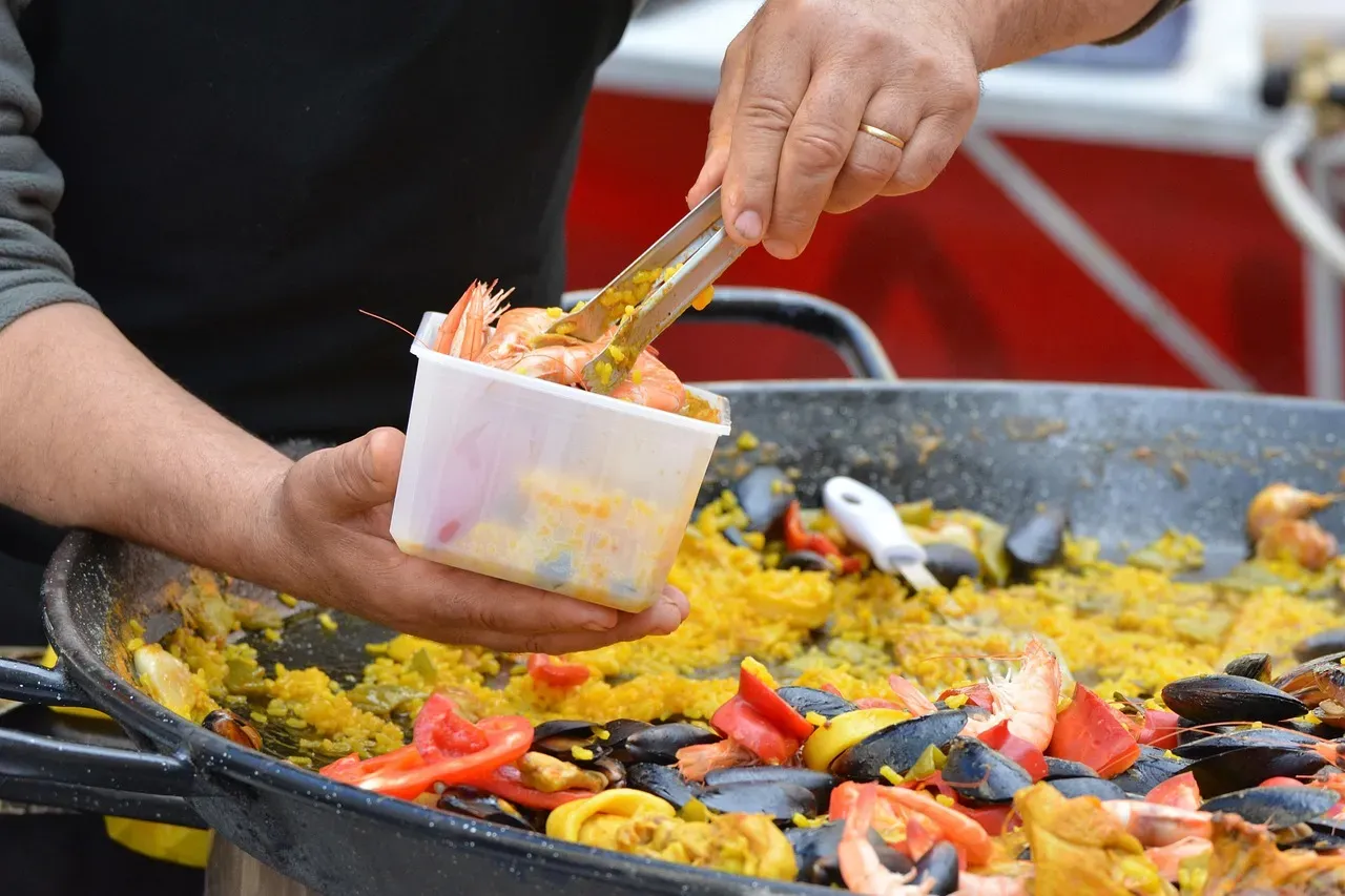 The no-go list: 12 global dishes travelers say aren't worth the hype ...