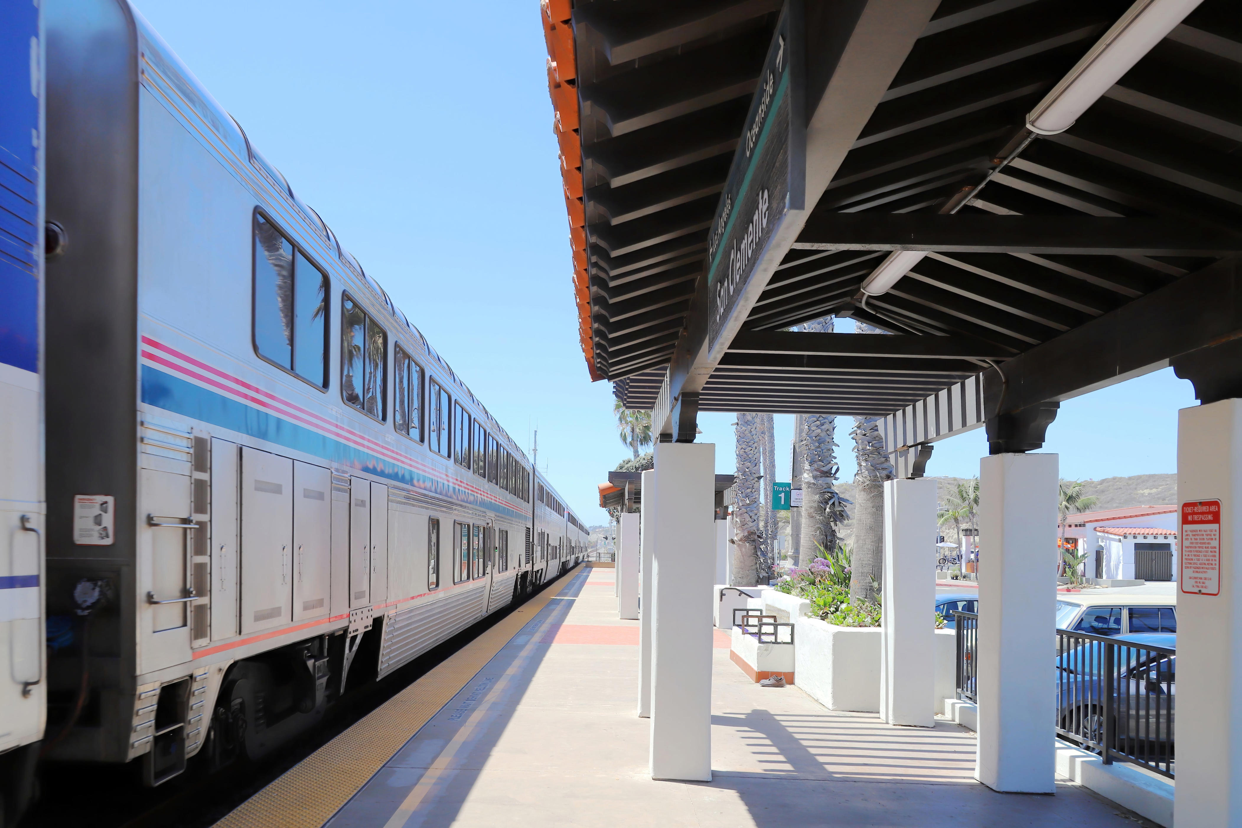 I upgraded my Amtrak seat to a 23-square-foot roomette by bidding $110 ...