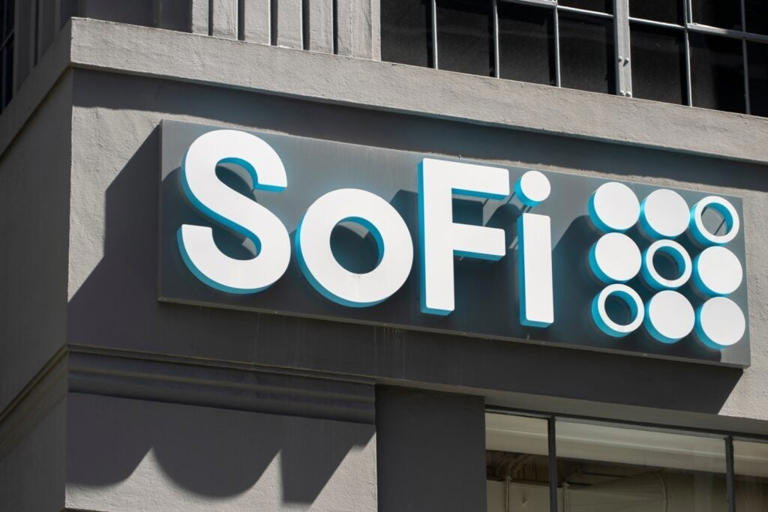 SoFi stock climbs Tuesday: What's driving the move?
