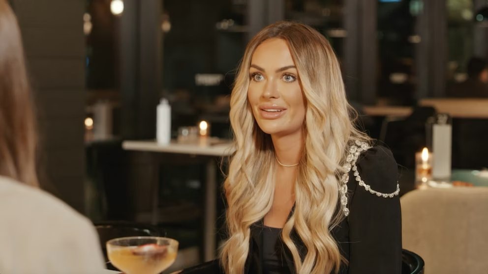 Married at First Sight star Amy Kenyon needed therapy after 'sick ...