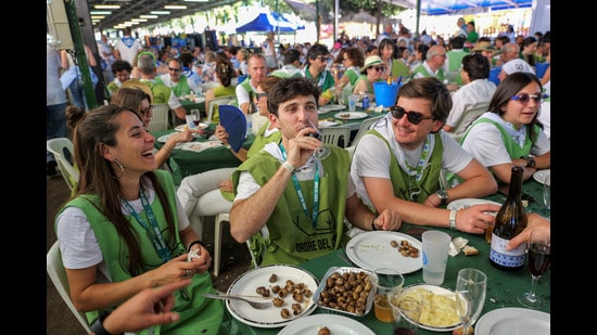 World’s largest snail-eating festival: Spain devoured 14,000kg of ...