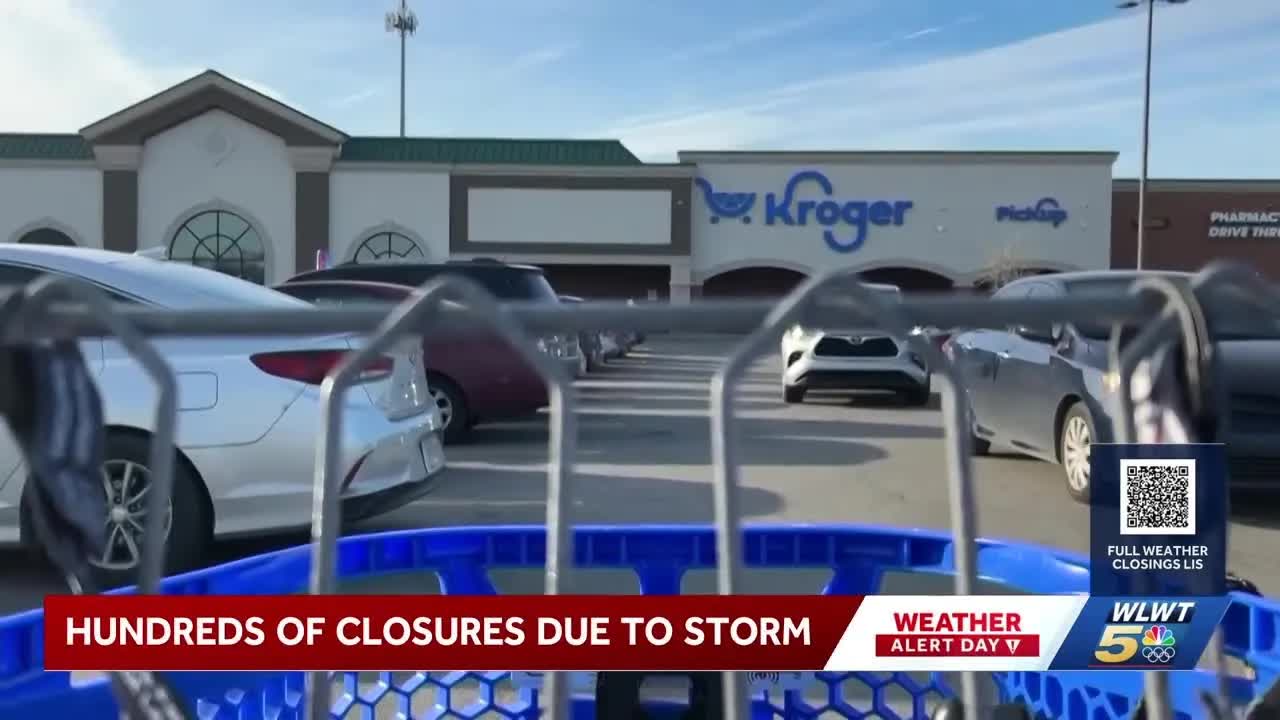 Hundreds of businesses, churches and schools close due to winter storm