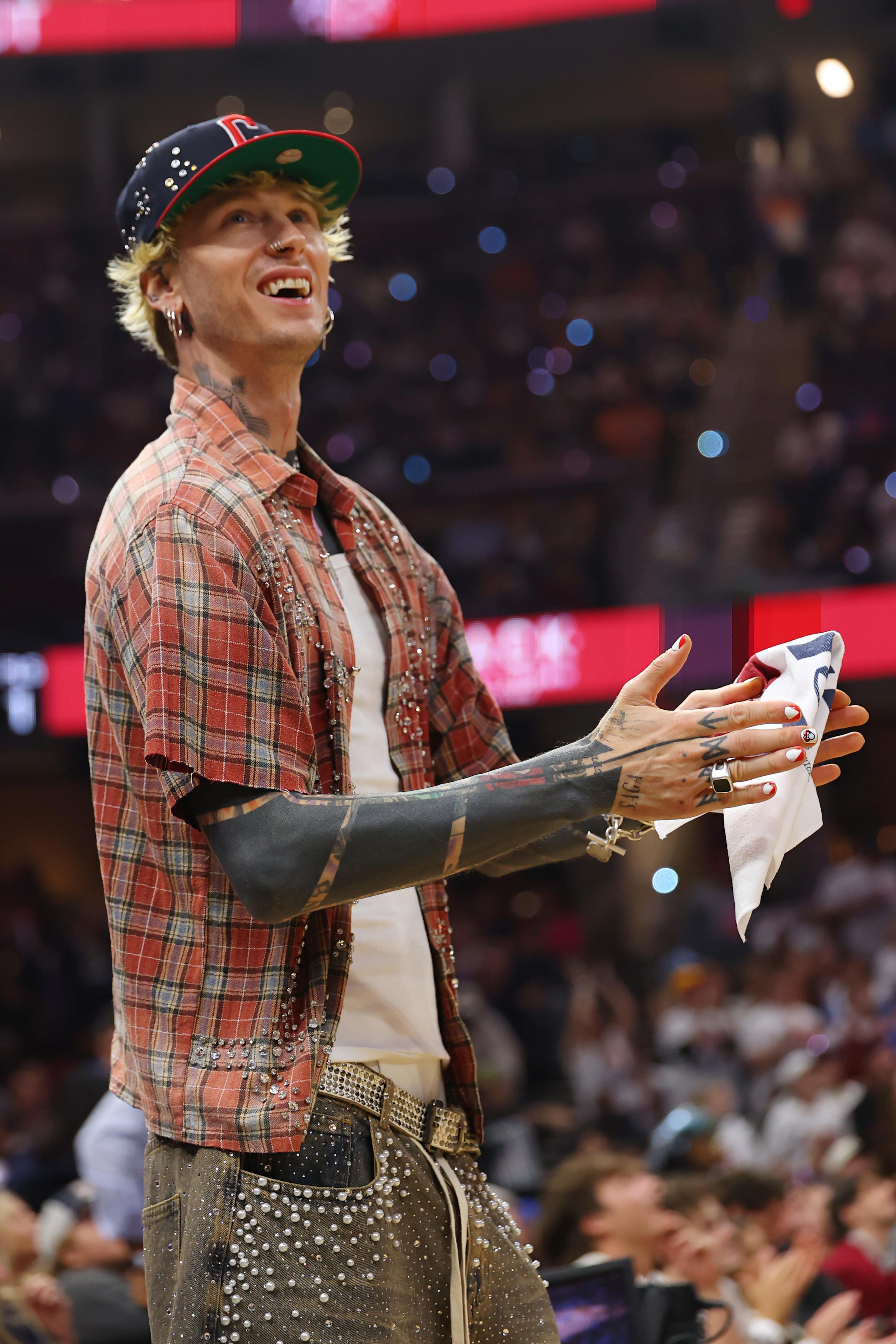 MGK's Pine Knob show abandoned after 70 minutes amid severe weather