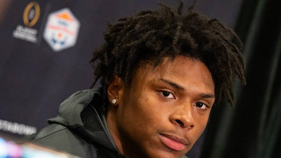 Kewan Lacy explains why he never entered the transfer portal after Lane ...