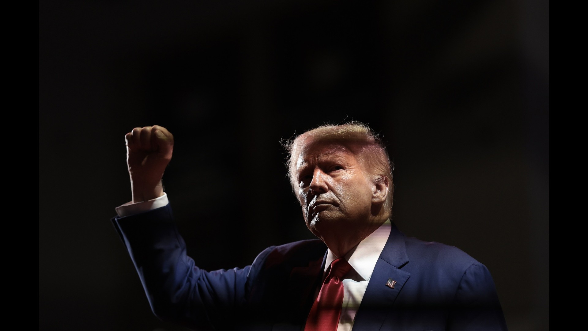 Fmr. GOP senator urges Republicans to stand up to Trump