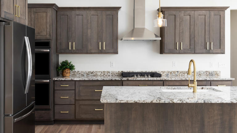 Most people organize their kitchen in the wrong order (it's simpler ...