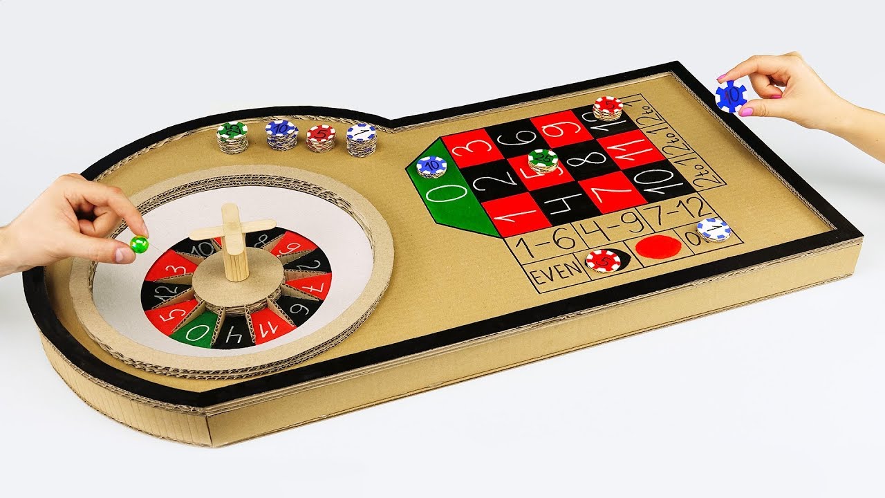 How to make mini casino roulette game from cardboard at home