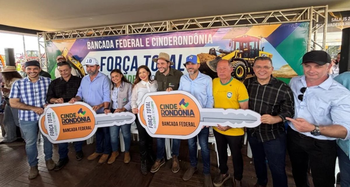 AROM acompanha entrega de máquinas durante Rondônia Rural Show
