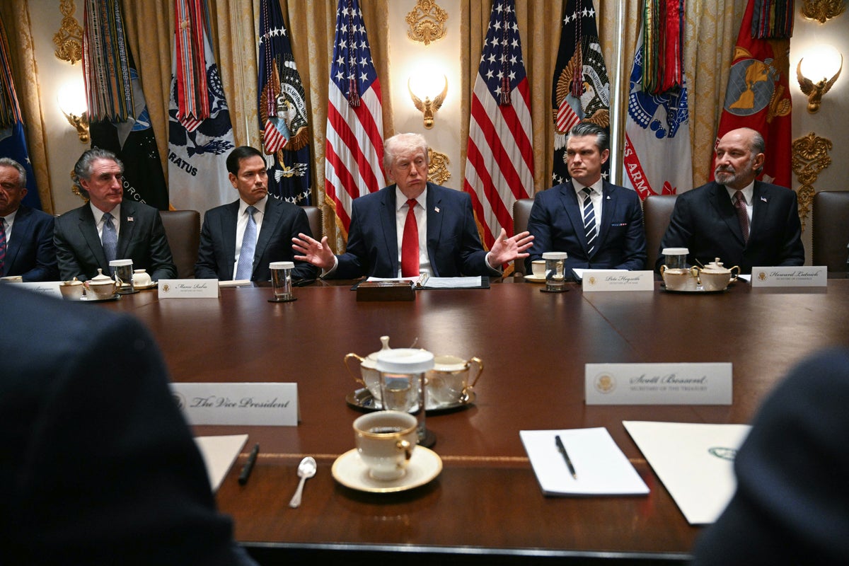 Cabinet members flatter Trump in 1 of every 6 sentences: analysis