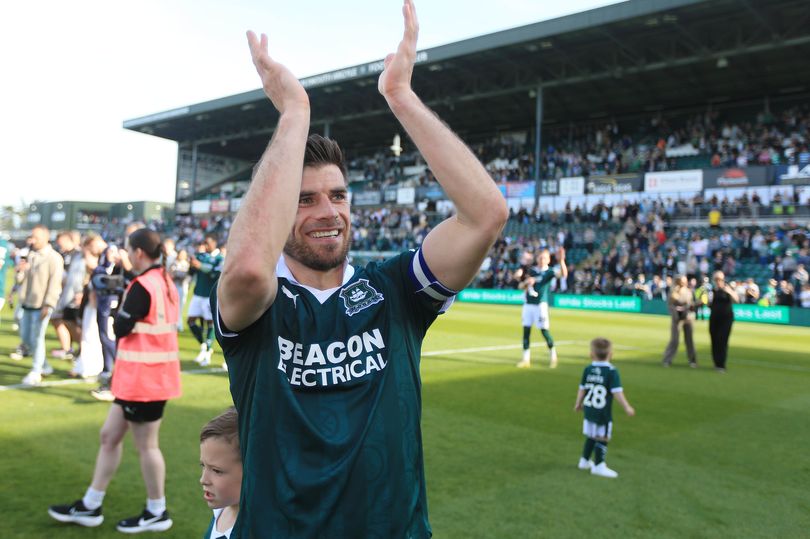 Plymouth Argyle captain Joe Edwards signs new contract