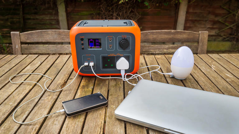 7 devices you can power with portable solar panels (and 6 you can't)