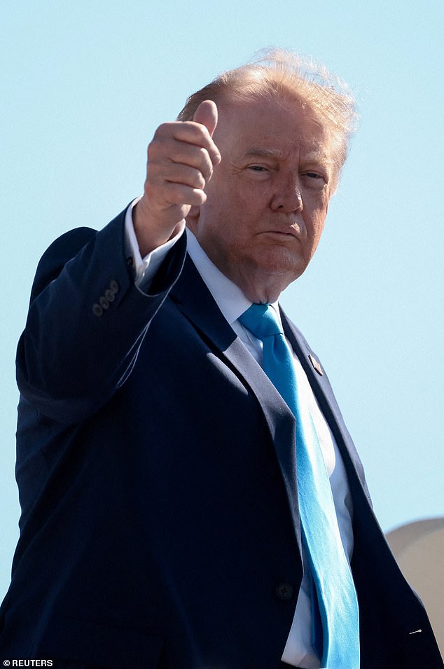 Trump's Camp David summit thrown into chaos by 'rain' as Cabinet ...