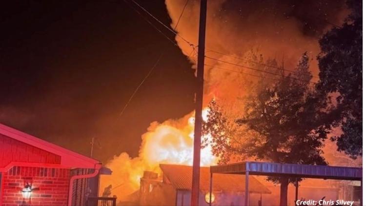 Overnight fire destroys house on Lake Jacksonville; investigation underway