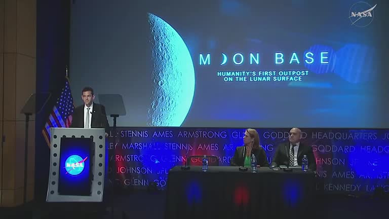 NASA chief outlines plans for moon base