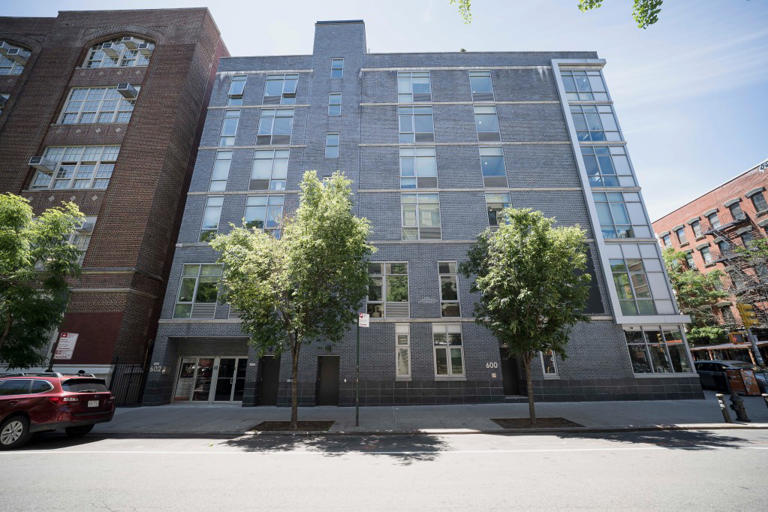 NYC rental sues ground-floor church for leasing its space to a ...