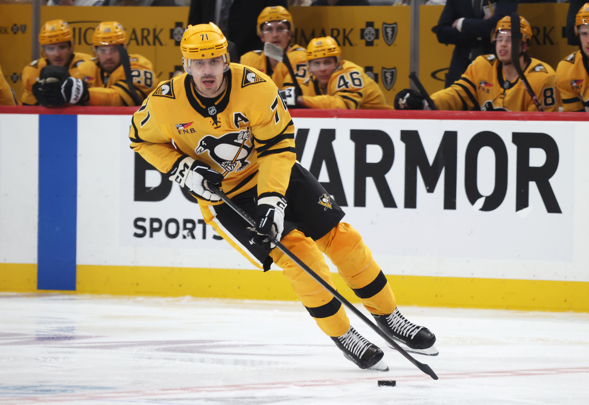 Penguins re-sign Evgeni Malkin to one-year contract