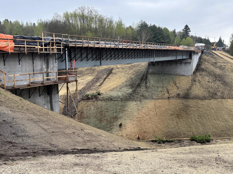 Le nouveau pont de la rivière aux Vases est maintenant ouvert sur la ...