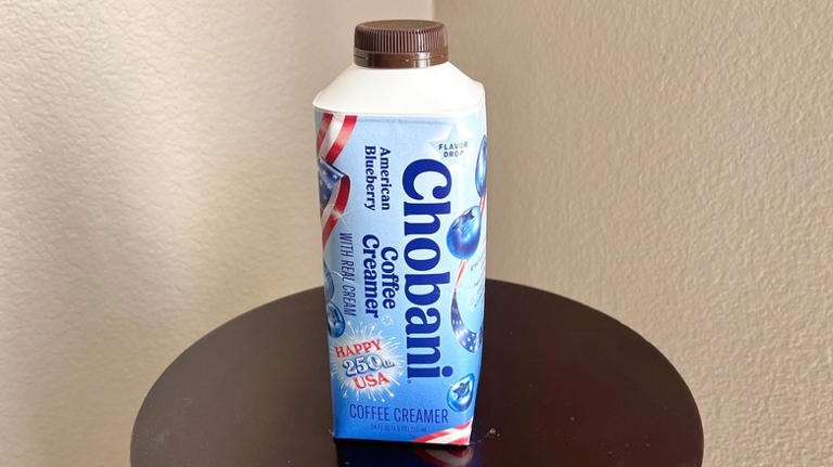 I tried Chobani's new blueberry-flavored coffee creamer. Here's what I ...
