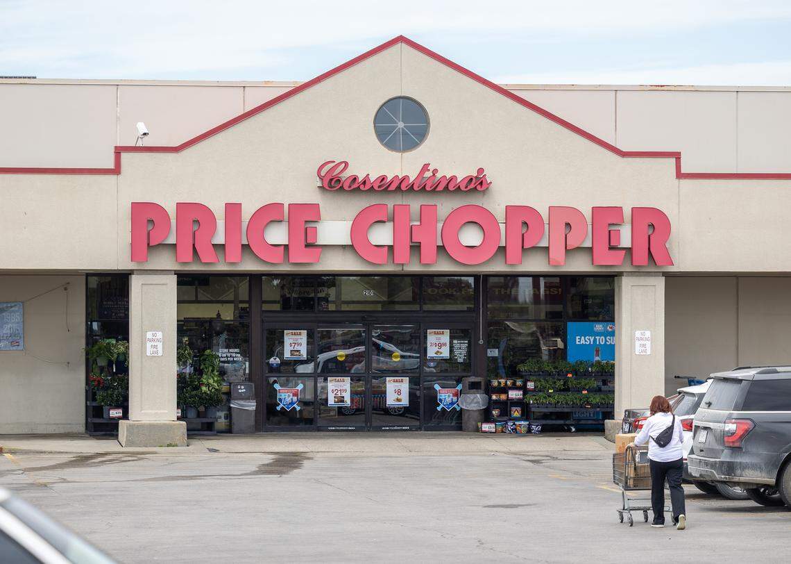 Pleasant Hill grocery store shooting, Mahomes burglary arrests: Top KC ...
