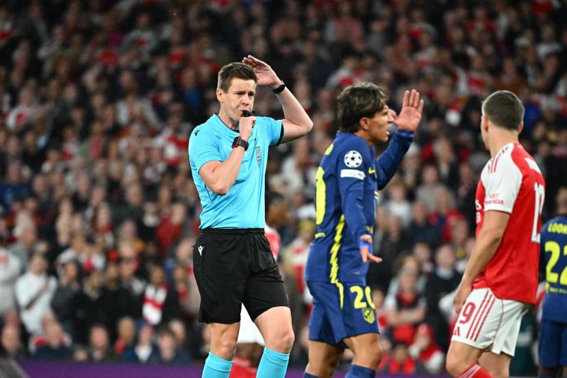 Siebert, a referee who divides opinion