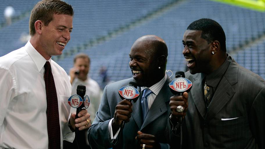 Michael Irvin says it pains him seeing Troy Aikman help Miami instead ...